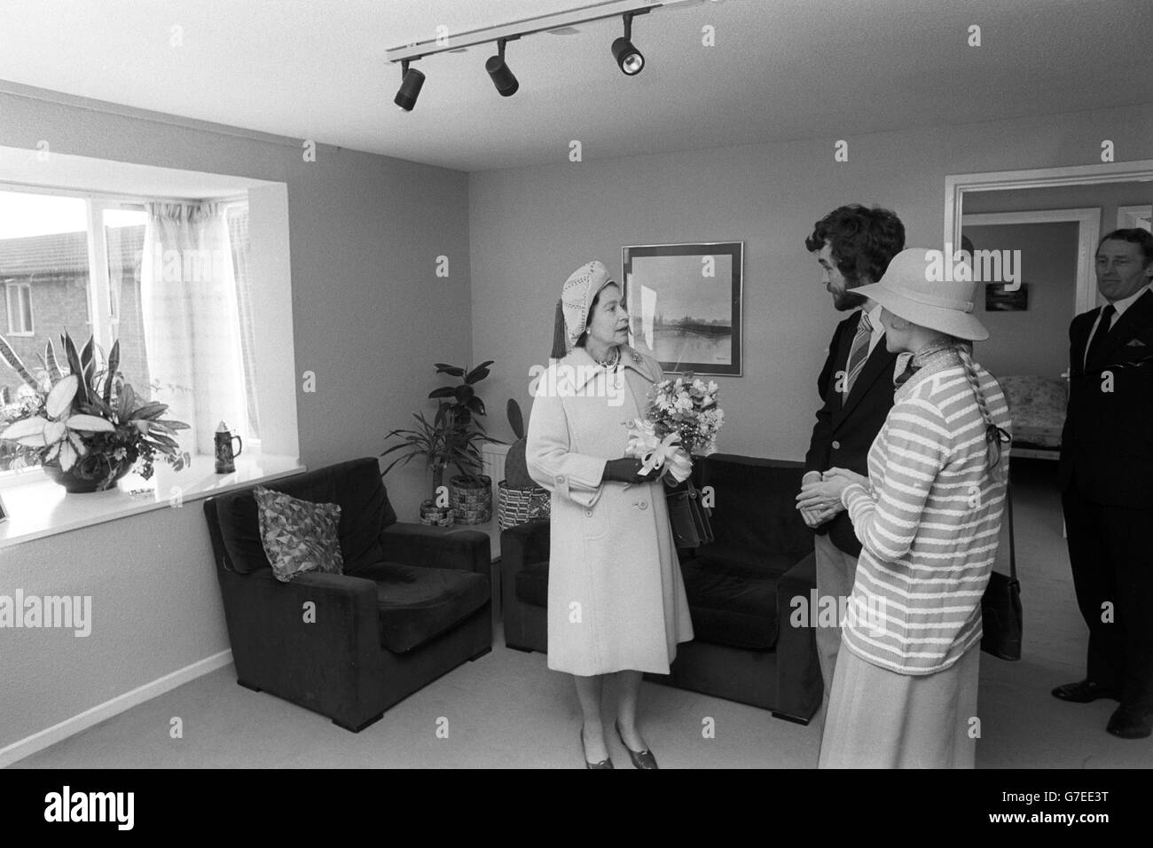 Queen protection Black and White Stock Photos & Images - Alamy