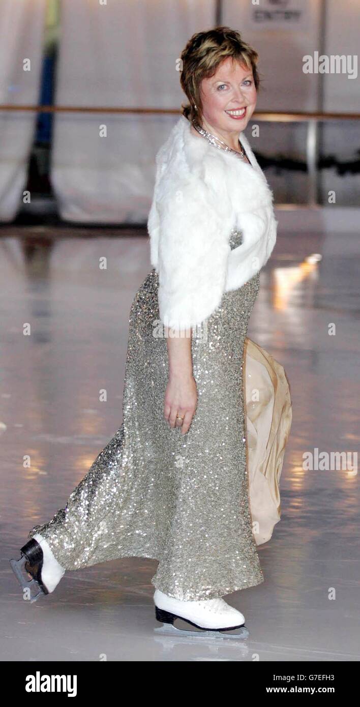 Jane torvill gold hi-res stock photography and images - Alamy