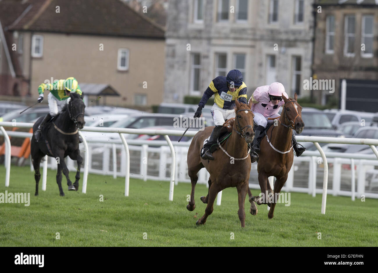 Horse Racing - Musselburgh Racecourse Stock Photo - Alamy