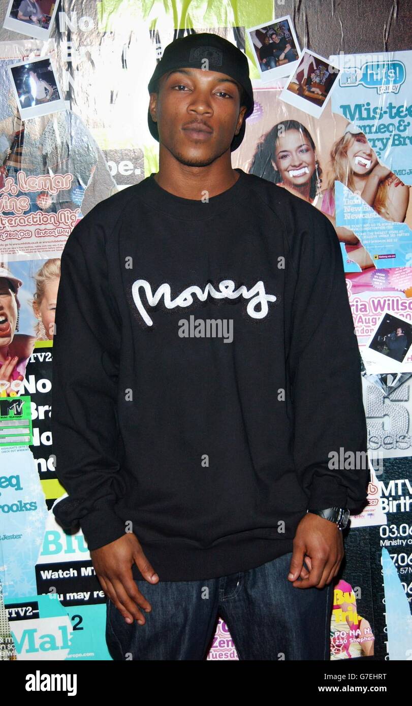 Asher D on MTV TRL Stock Photo - Alamy