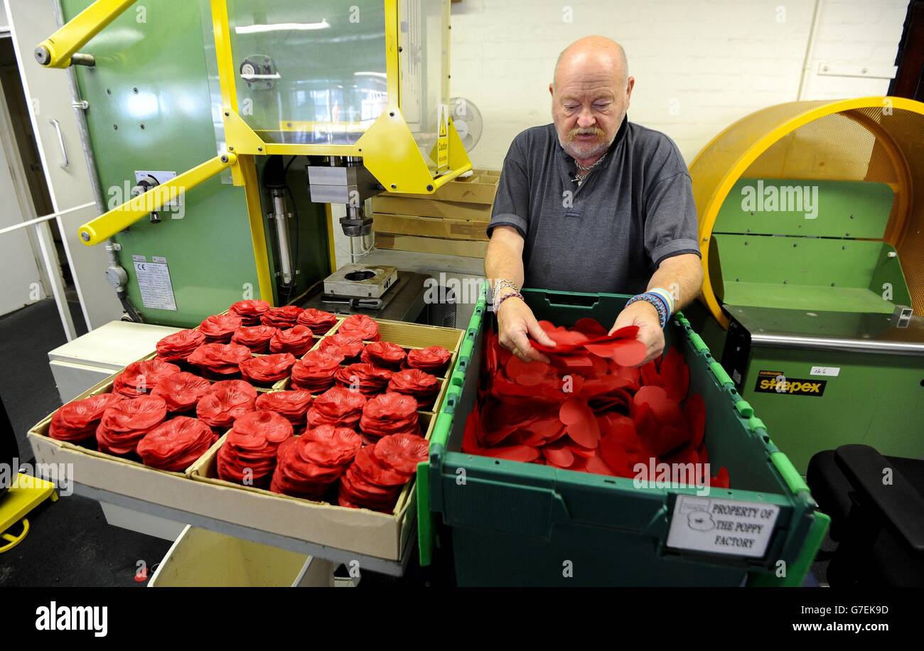 The Poppy Factory - Surrey Stock Photo - Alamy