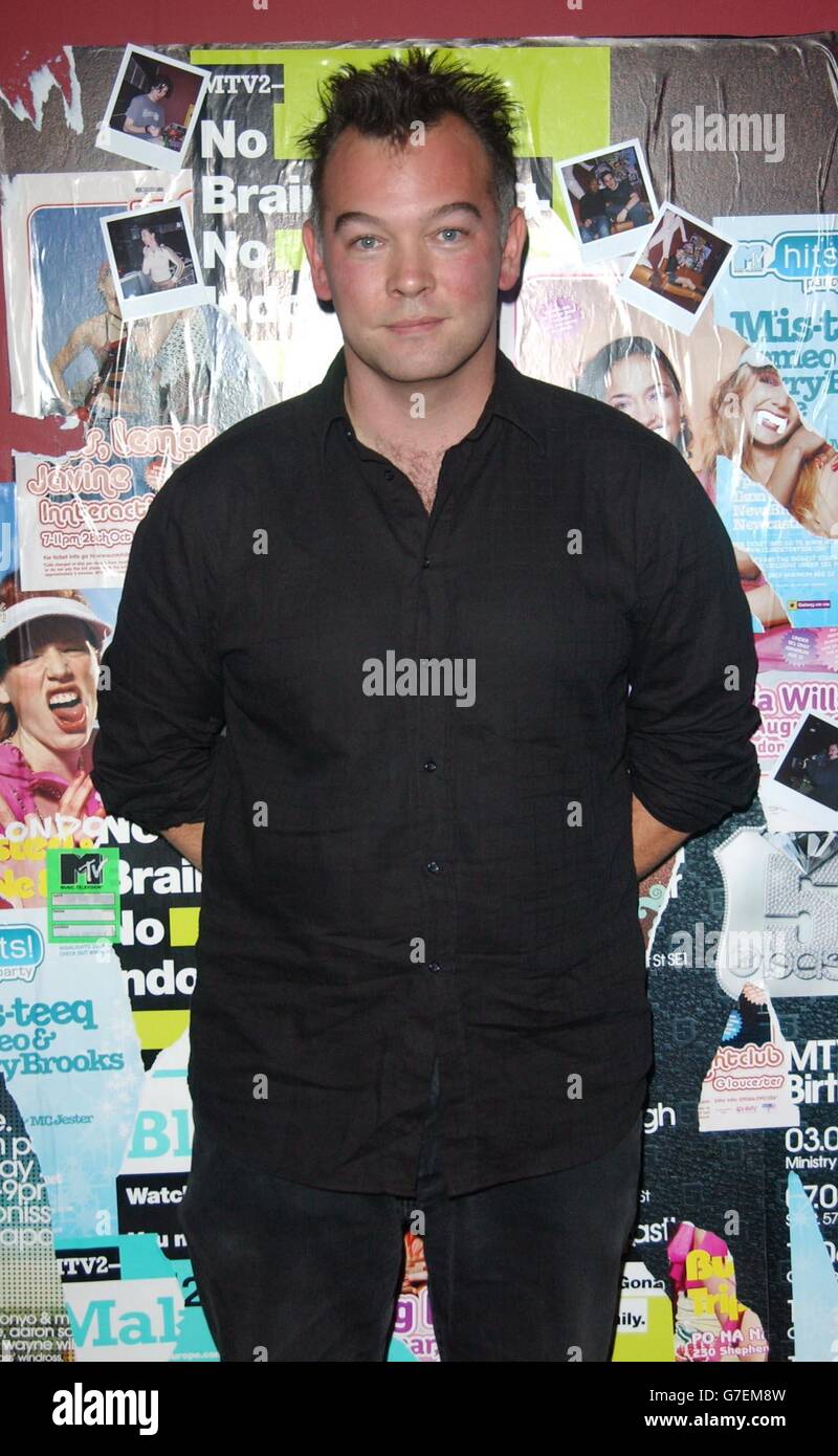 Comedian Stewart Lee during his guest appearance on MTV's TRL - Total ...