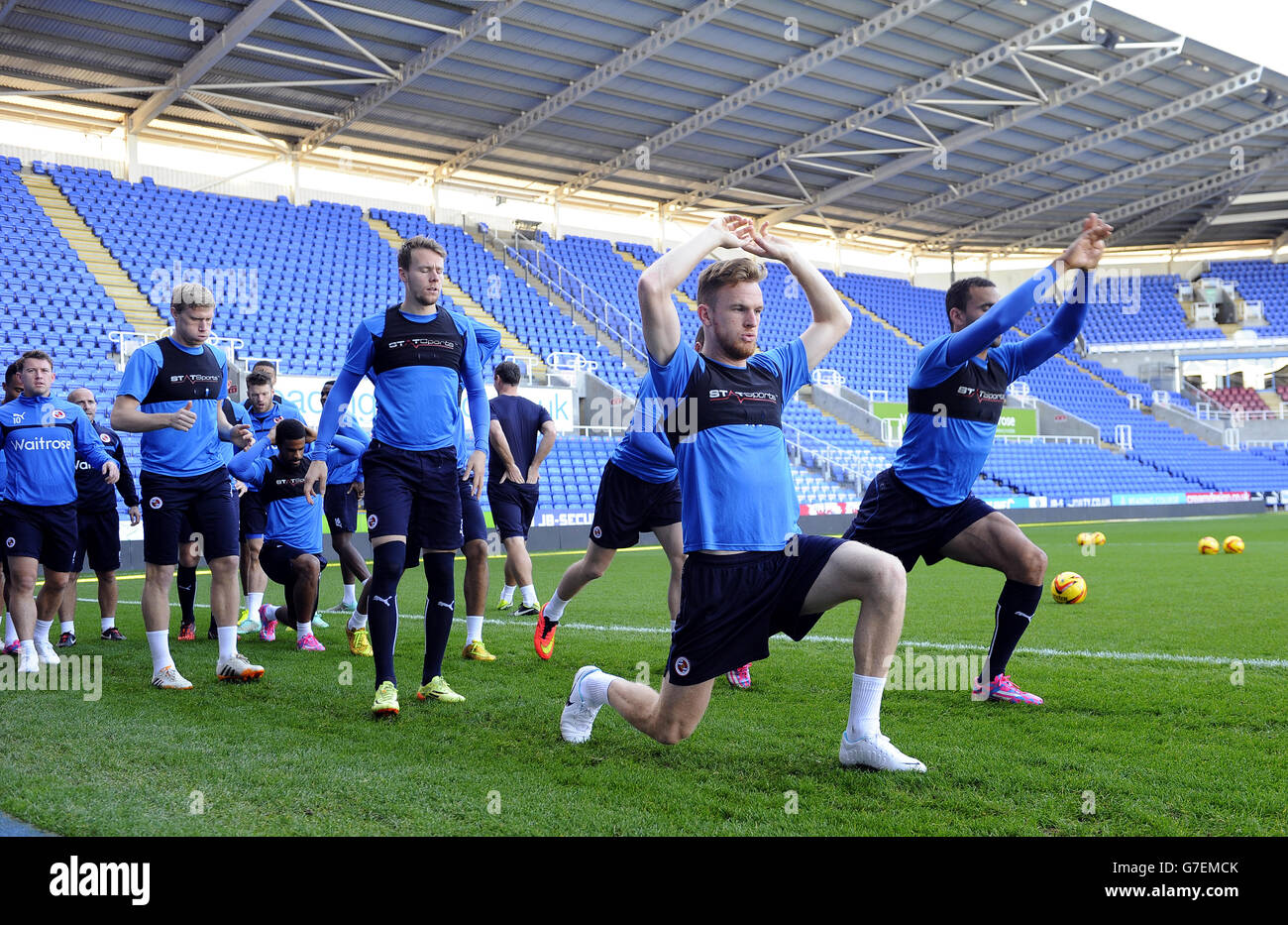 Readings alex pearce leads the other players during training hi-res ...