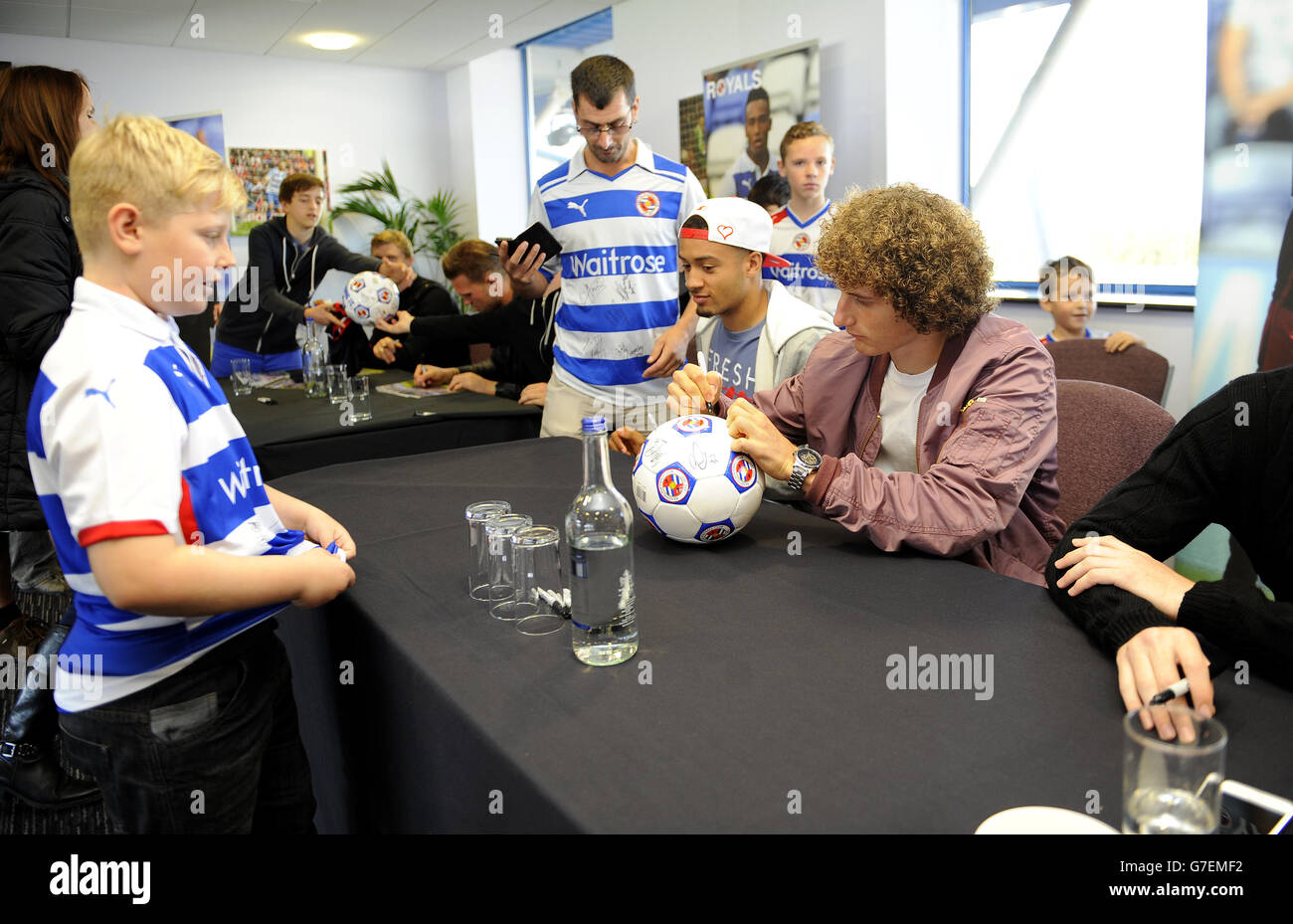 Soccer - Reading FC Open Day - Madejski Stadium Stock Photo - Alamy