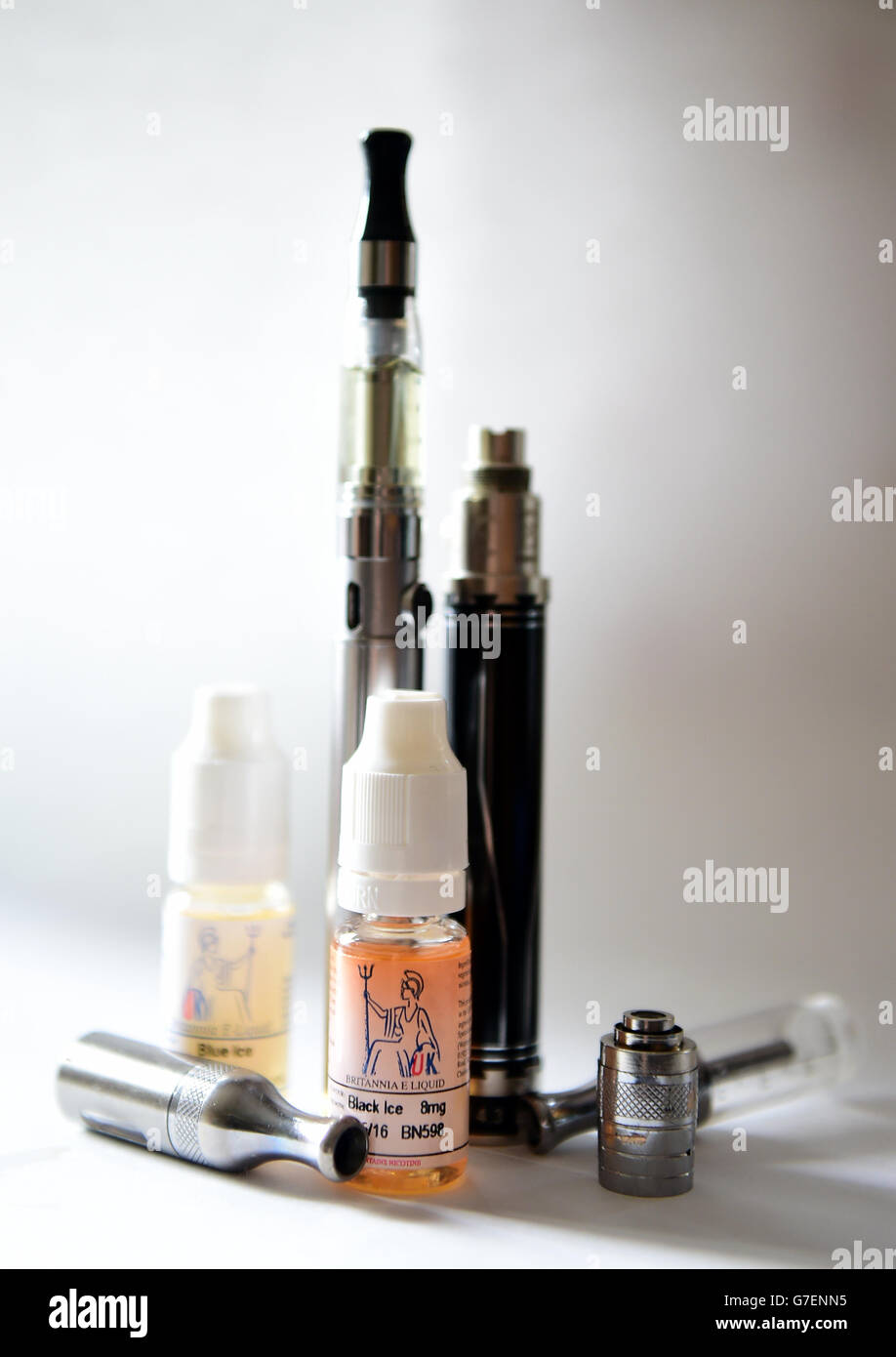 News fire ecigarettes hi-res stock photography and images - Alamy