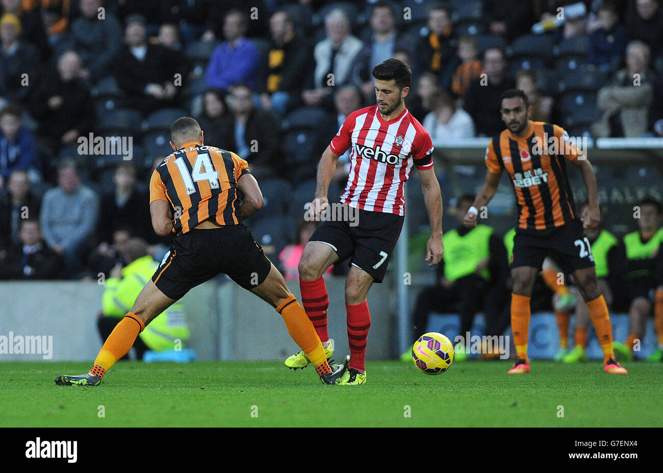 Hull Citys Shane Long High Resolution Stock Photography and Images - Alamy