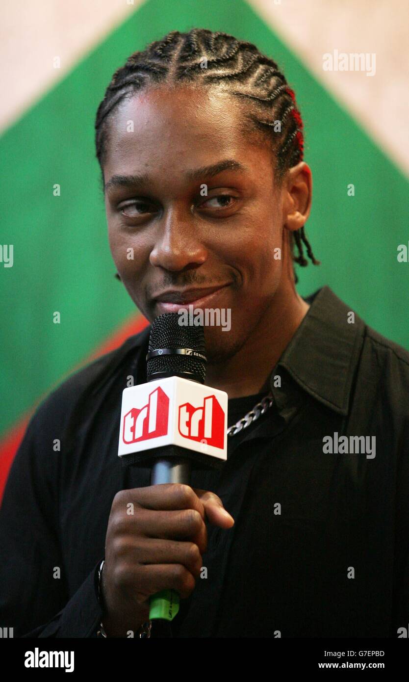 MTV TRL - Lemar Stock Photo - Alamy