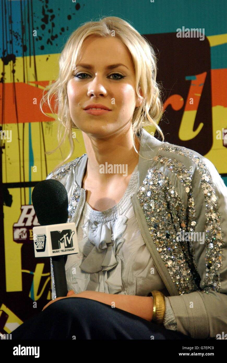 Singer Natasha Bedingfield during her appearance on MTV's TRL show, at ...
