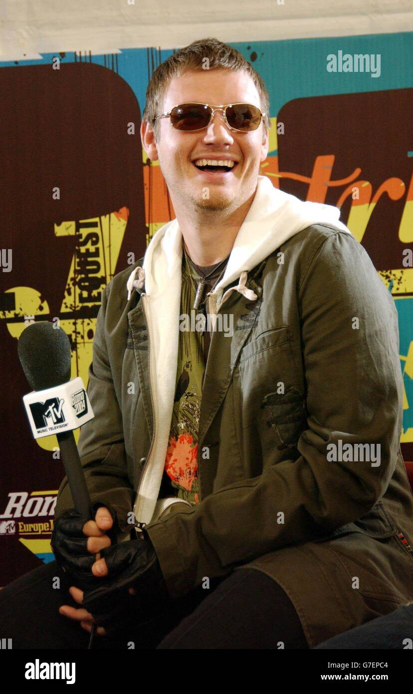 Nick carter mtvs trl show hi-res stock photography and images - Alamy