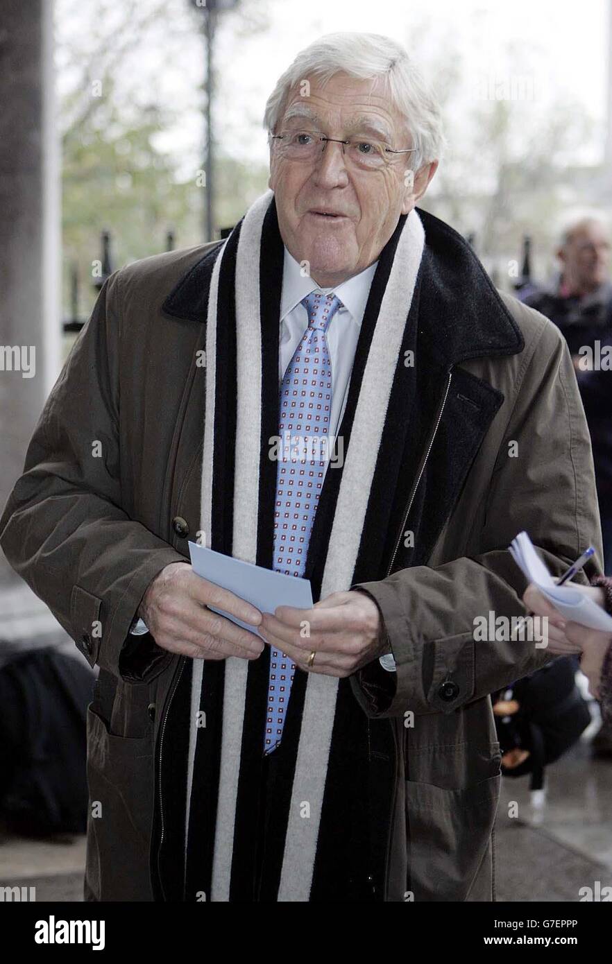 TV chat show presenter Michael Parkinson arrives for the memorial ...