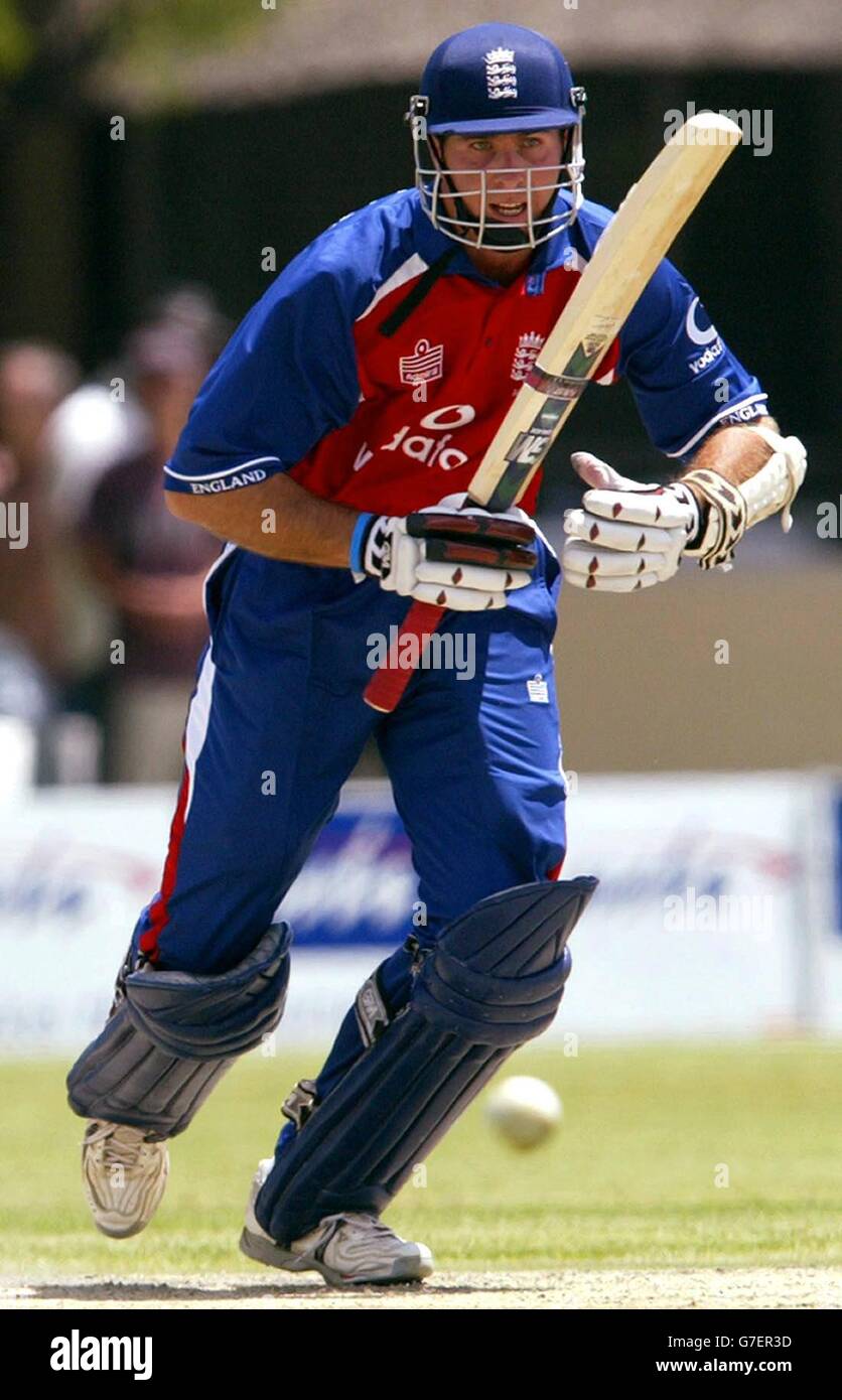 England cricket zimbabwe tour hi-res stock photography and images - Alamy