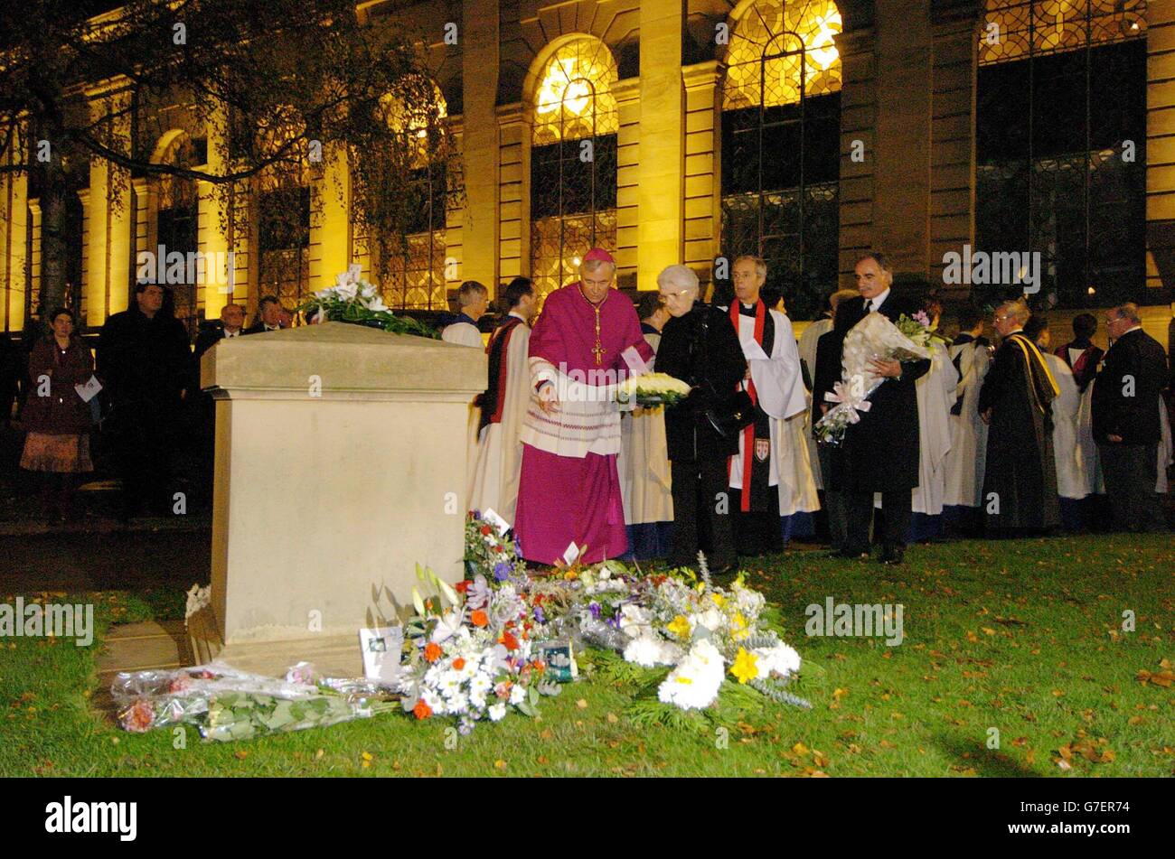 Bridget reilly from birmingham hi-res stock photography and images - Alamy