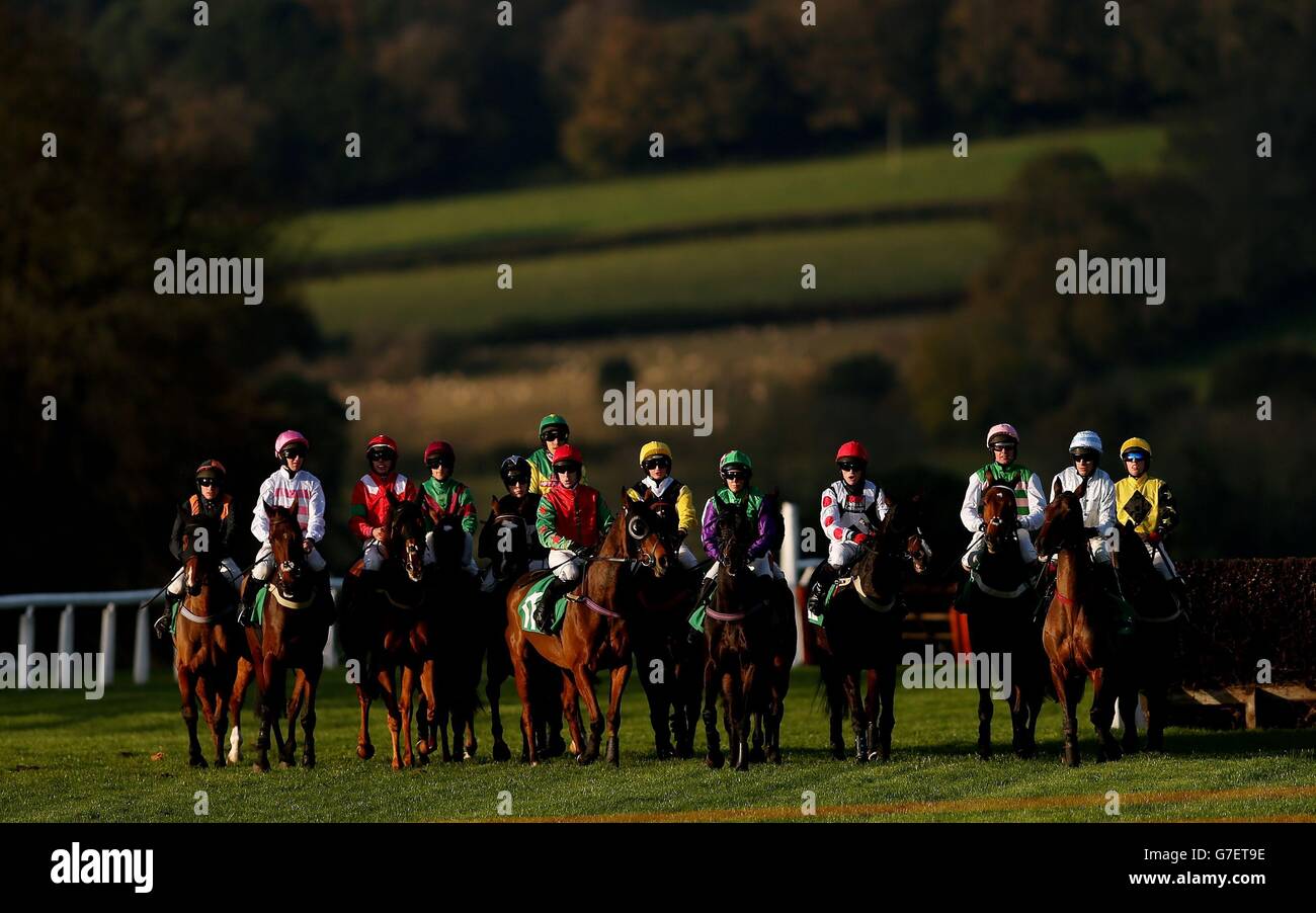 Horse Racing - Chepstow Racecourse Stock Photo - Alamy