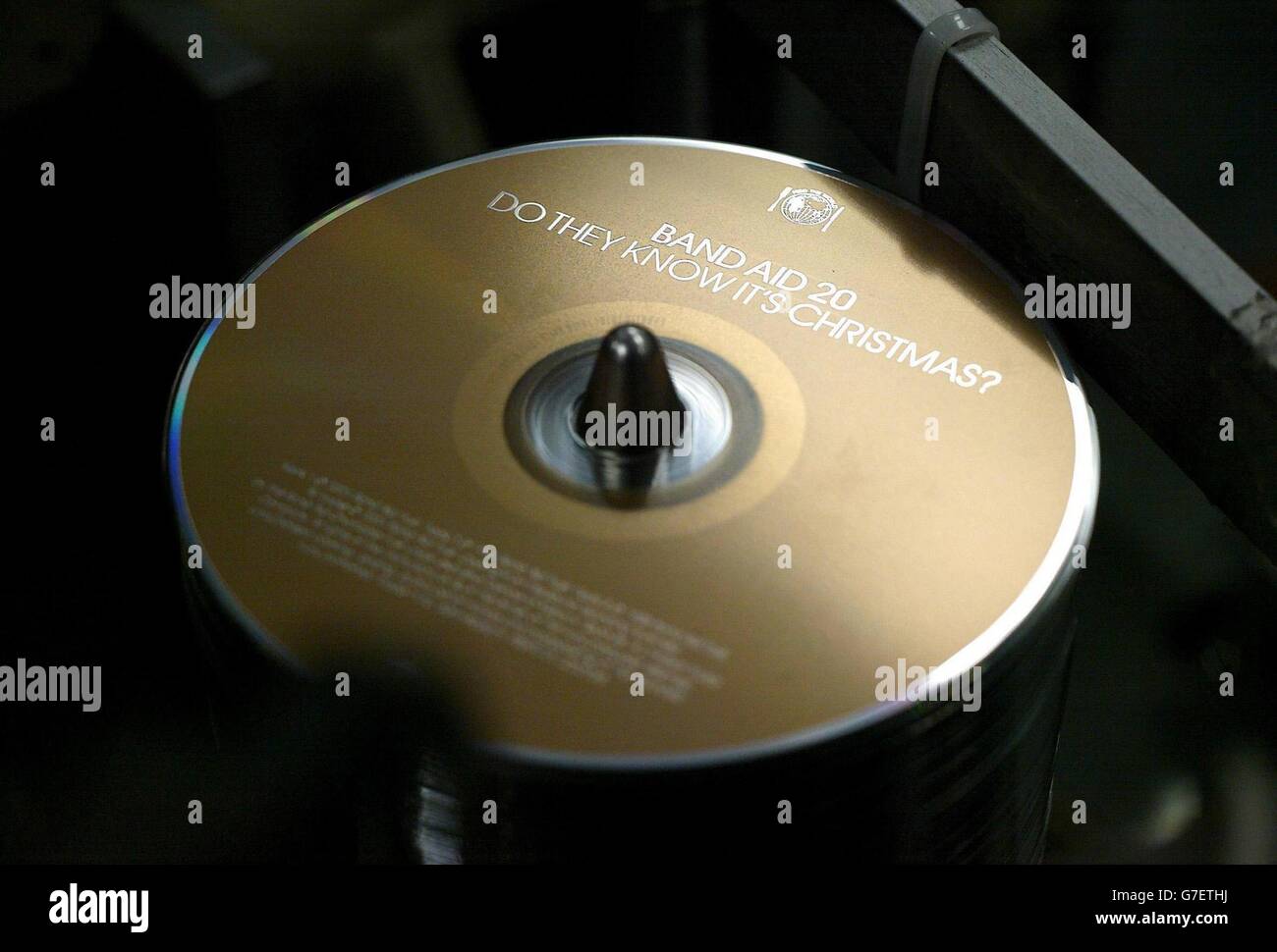 Band aid 2004 hi-res stock photography and images - Alamy