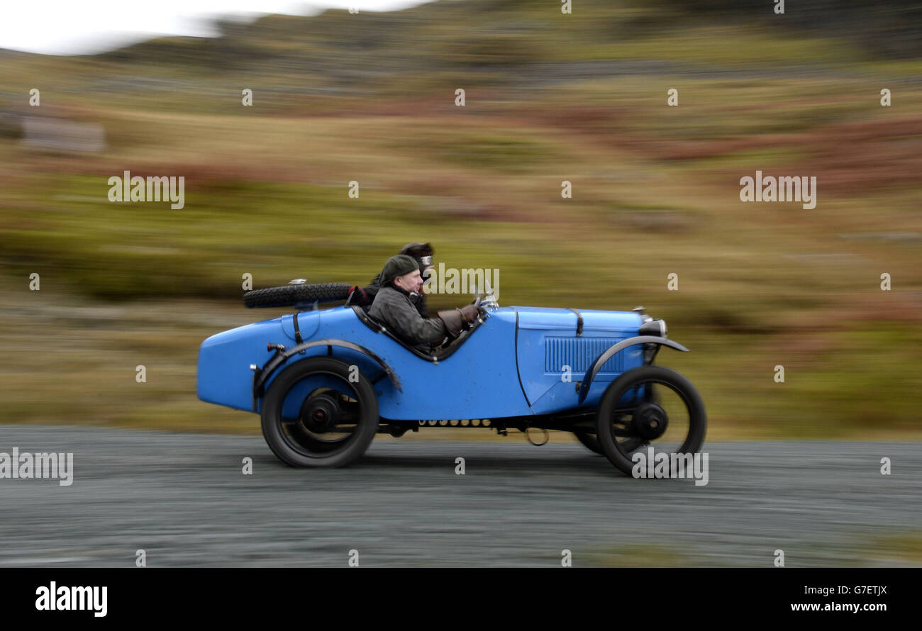 Austin 7 ulster hi-res stock photography and images - Alamy