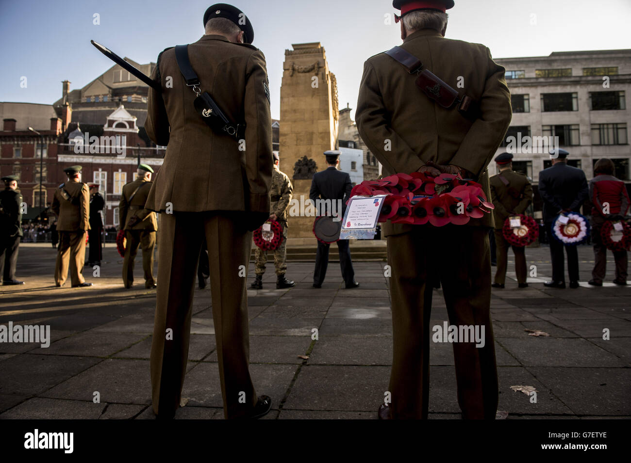 A remembrance sunday service cenotaph memorial in bristol hi-res stock ...