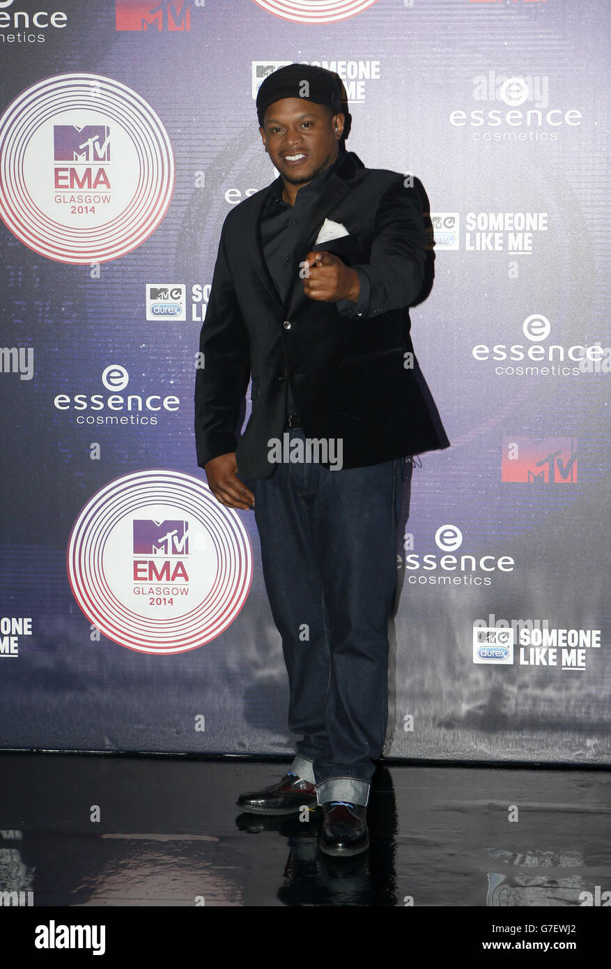 Sway Calloway arriving for the 2014 MTV Europe Music Awards at the the ...