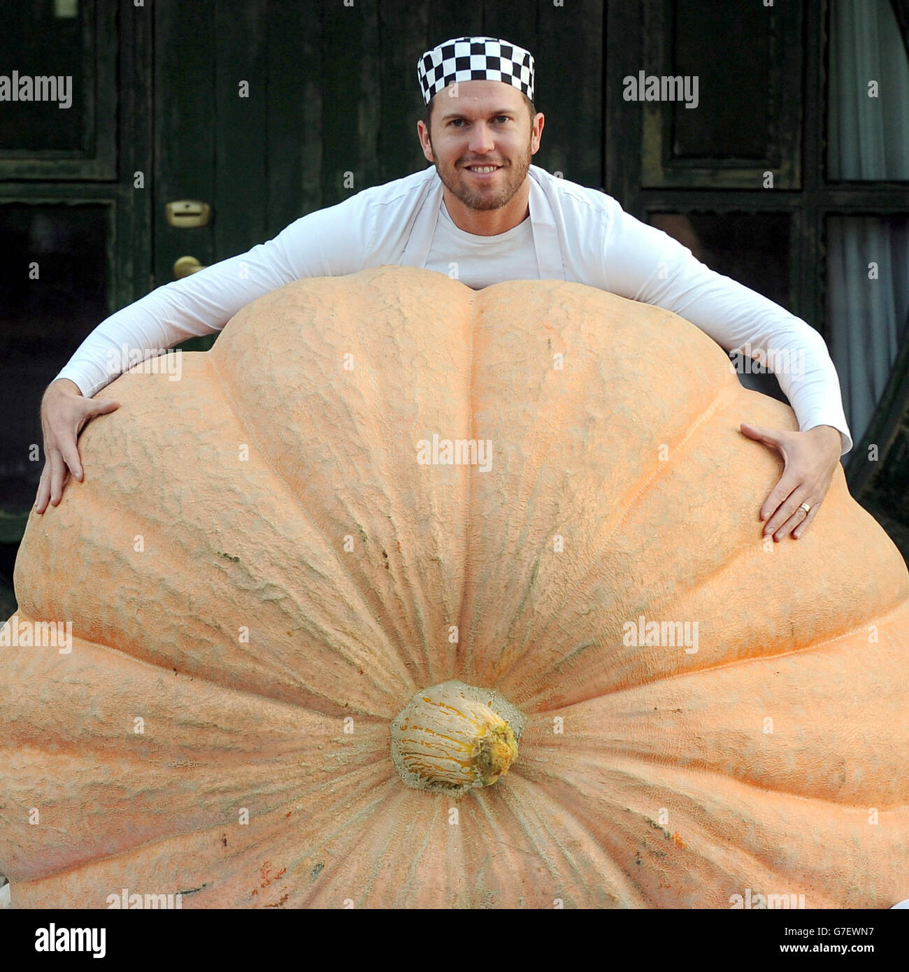 Alton Towers official grocery supplier announcement Stock Photo - Alamy Alton Towers official grocery supplier announcement Stock Photo - Alamy