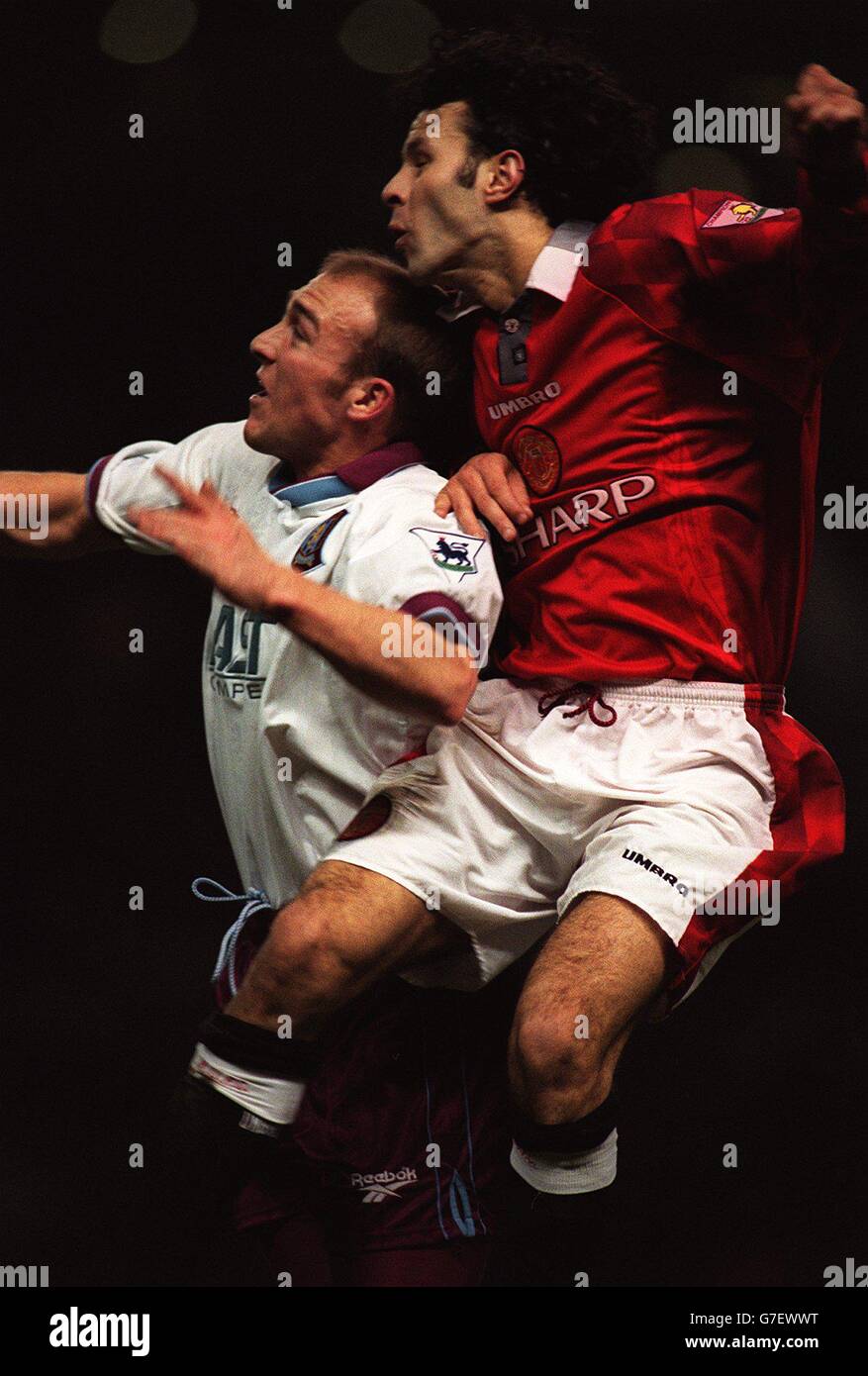 Mark draper hi-res stock photography and images - Alamy