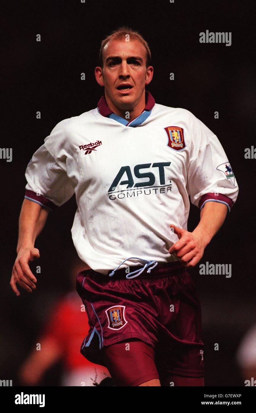 Mark draper aston villa hi-res stock photography and images - Alamy
