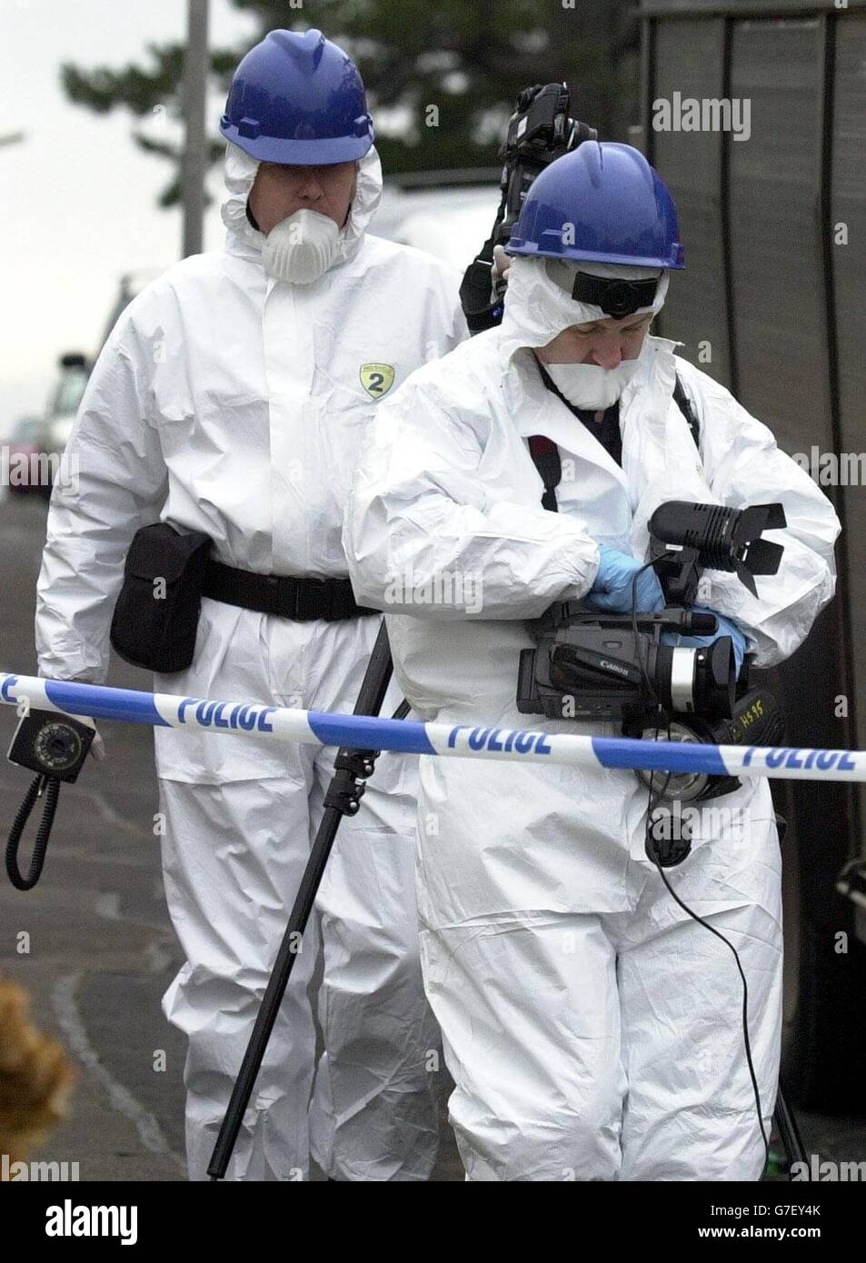 Exterior house fire death police forensics tragedy hi-res stock ...