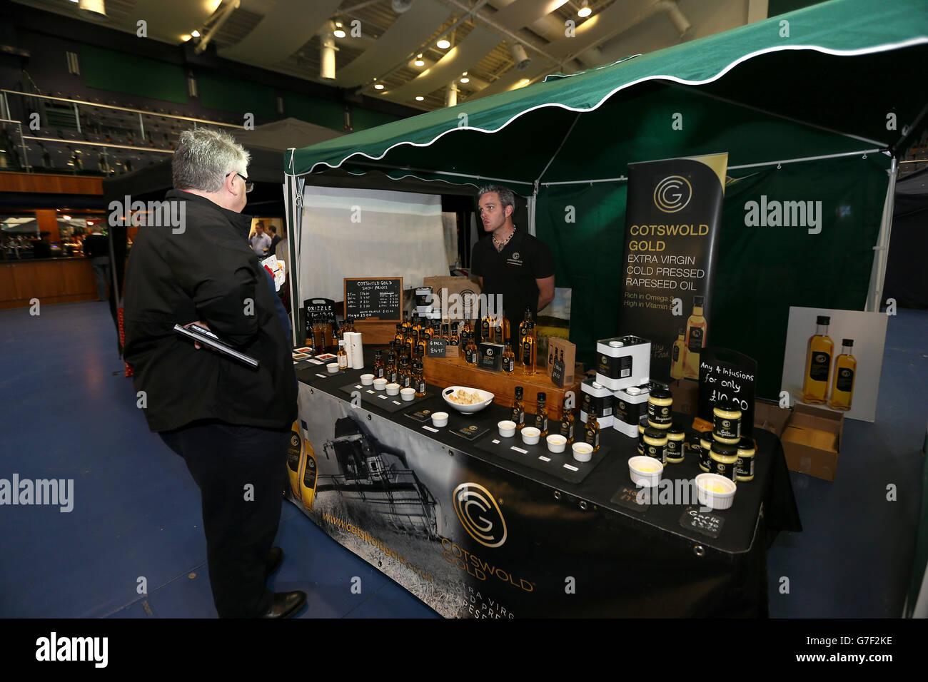 Cotswold celebration zone in centaur cheltenham racecourse hi-res stock ...