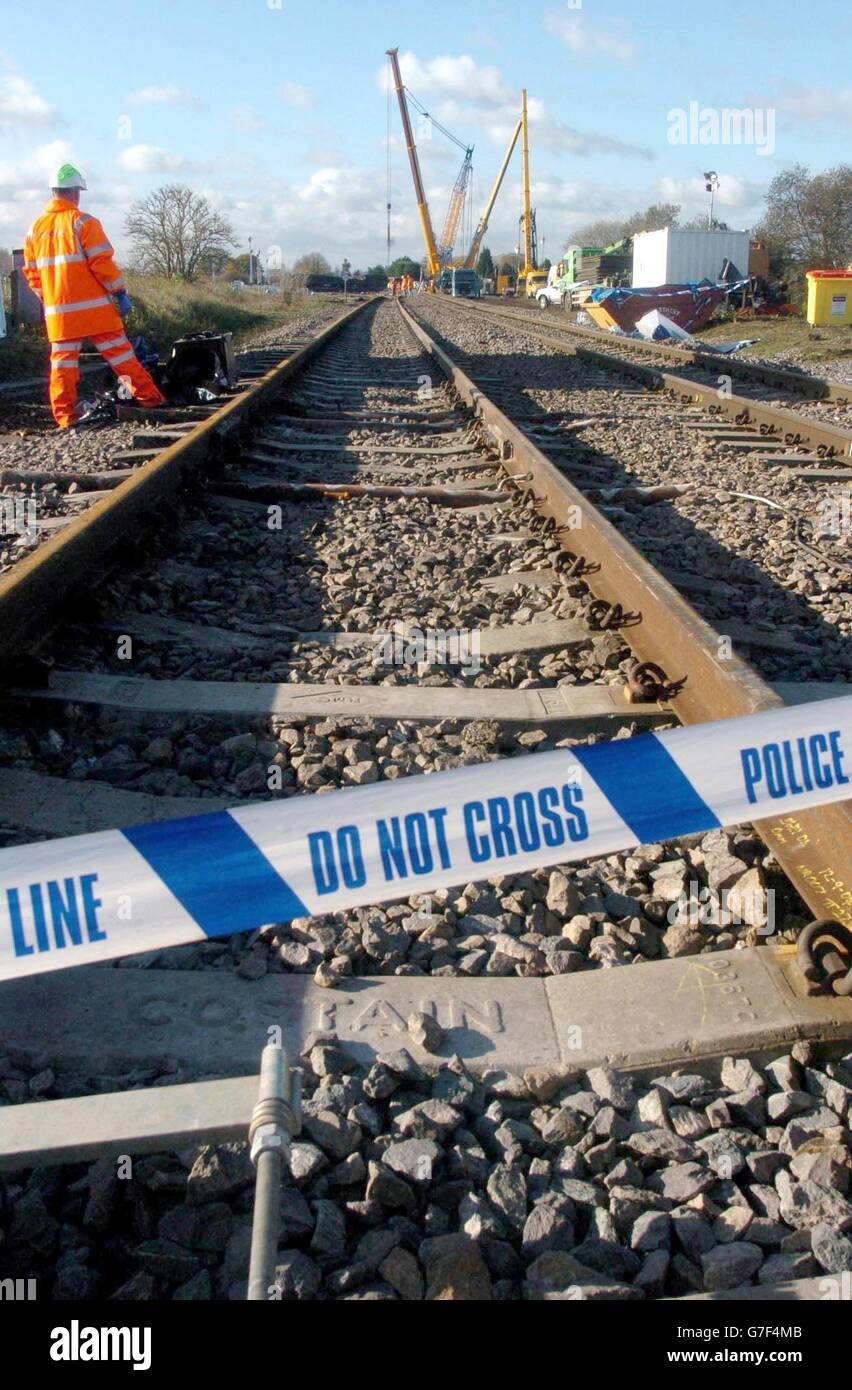 Train track ufton nervet hi-res stock photography and images - Alamy