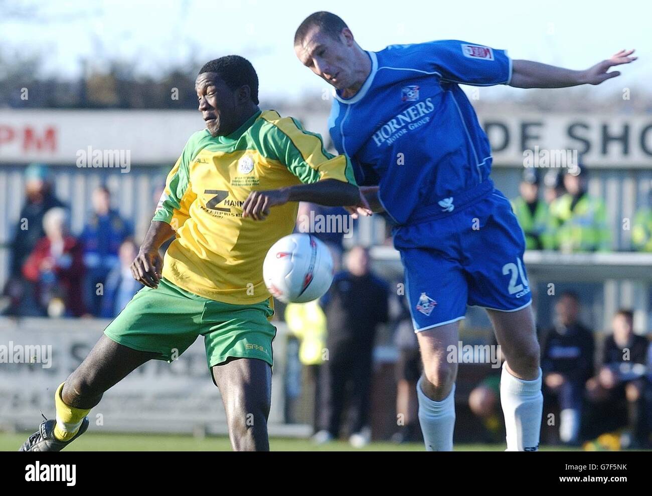 Thurrock's Cliff Akurang (R) and Oldam Athletic's Dave Beharall during ...