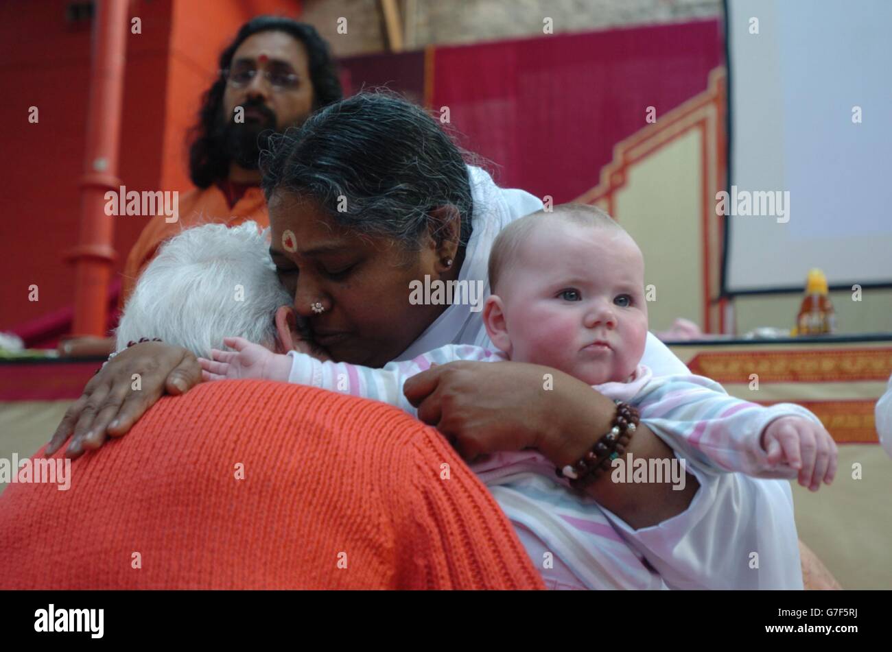 Sri mata amritananda hi-res stock photography and images - Alamy
