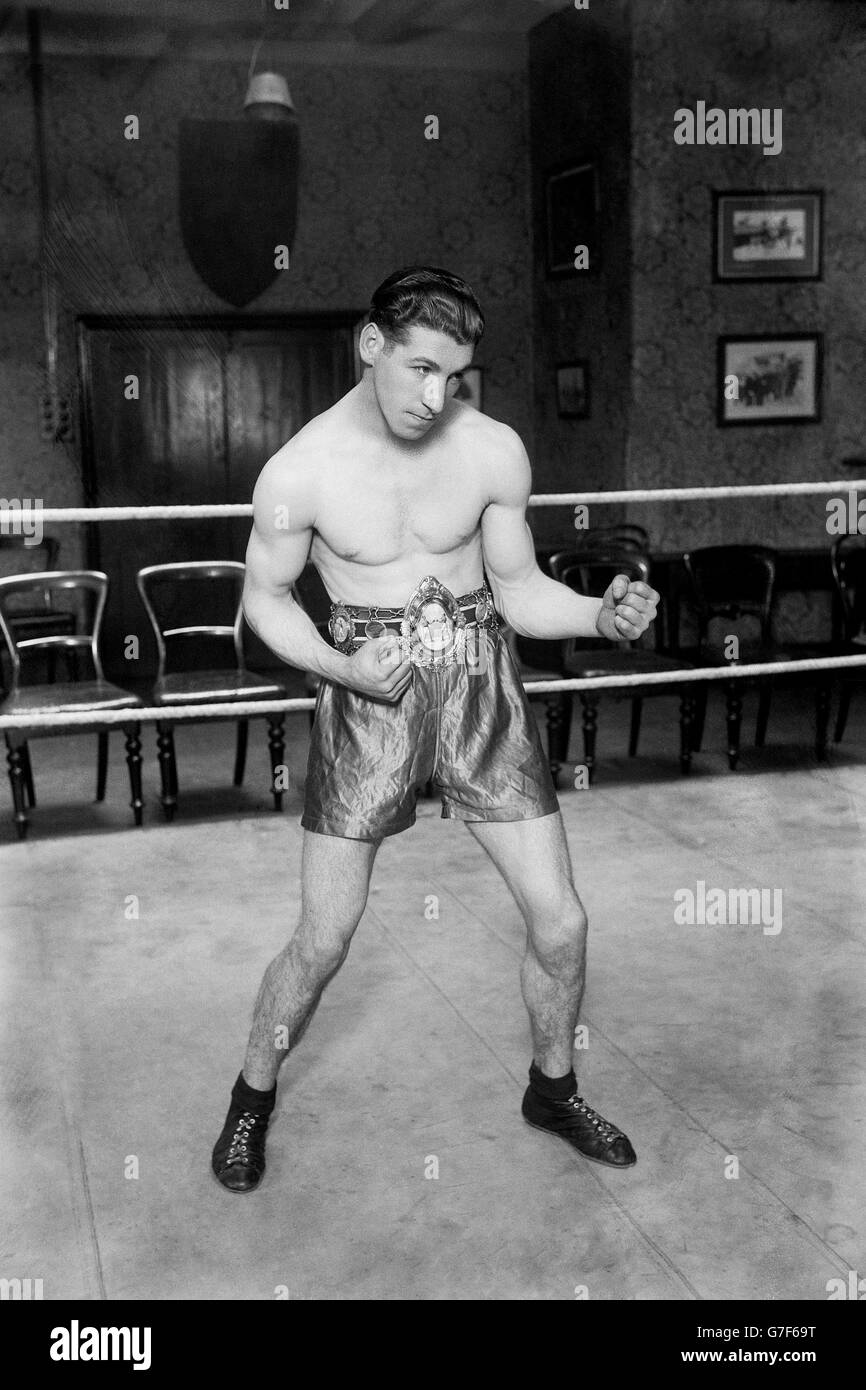 Cent1930 Black and White Stock Photos & Images - Alamy