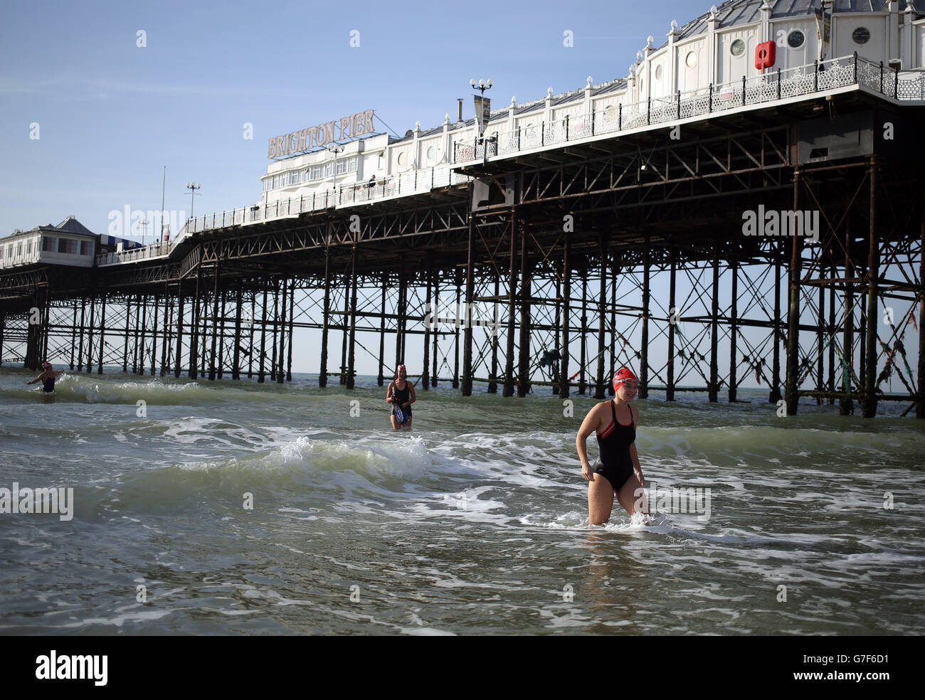Brighton morning swimmers hi-res stock photography and images - Alamy