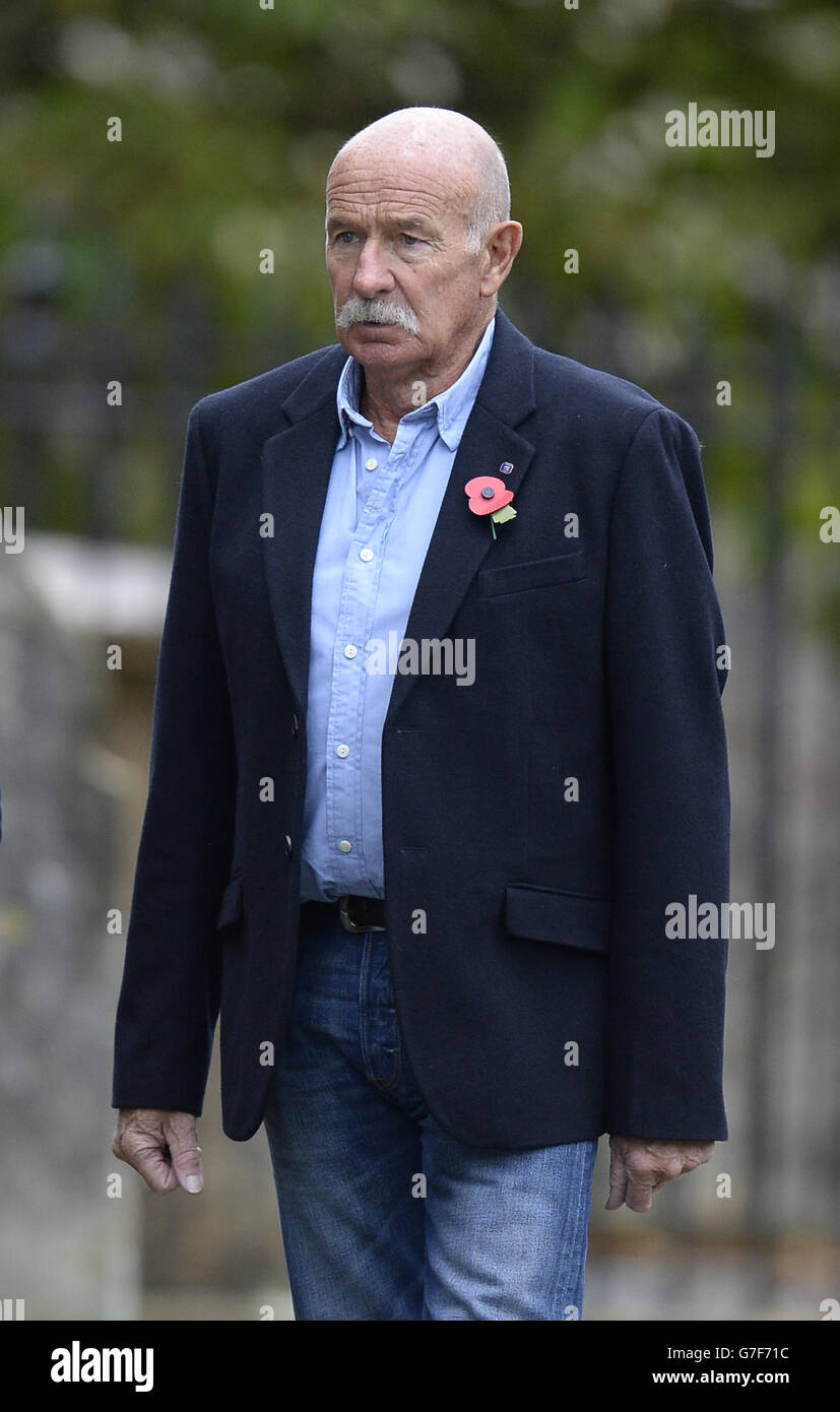 Lynda Bellingham's on-screen husband from the Oxo adverts Michael ...