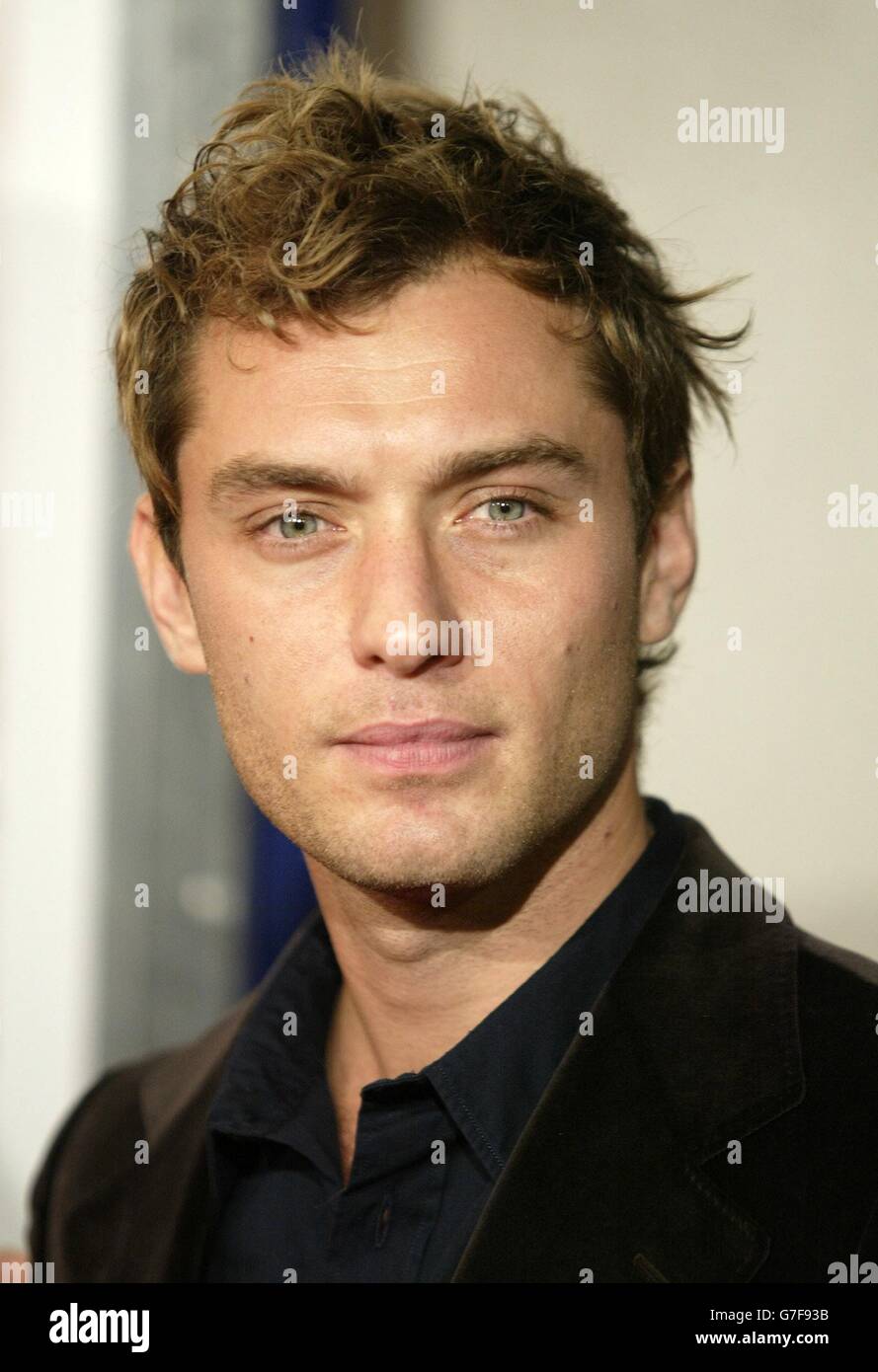 Actor Jude Law arrives for the premiere of their new film 'Closer' at ...