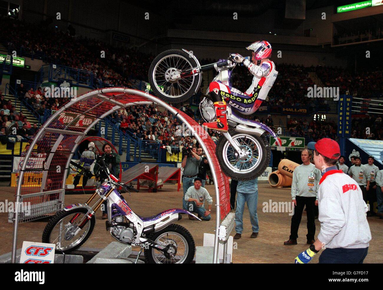 World championship indoor arena trial hi-res stock photography and ...