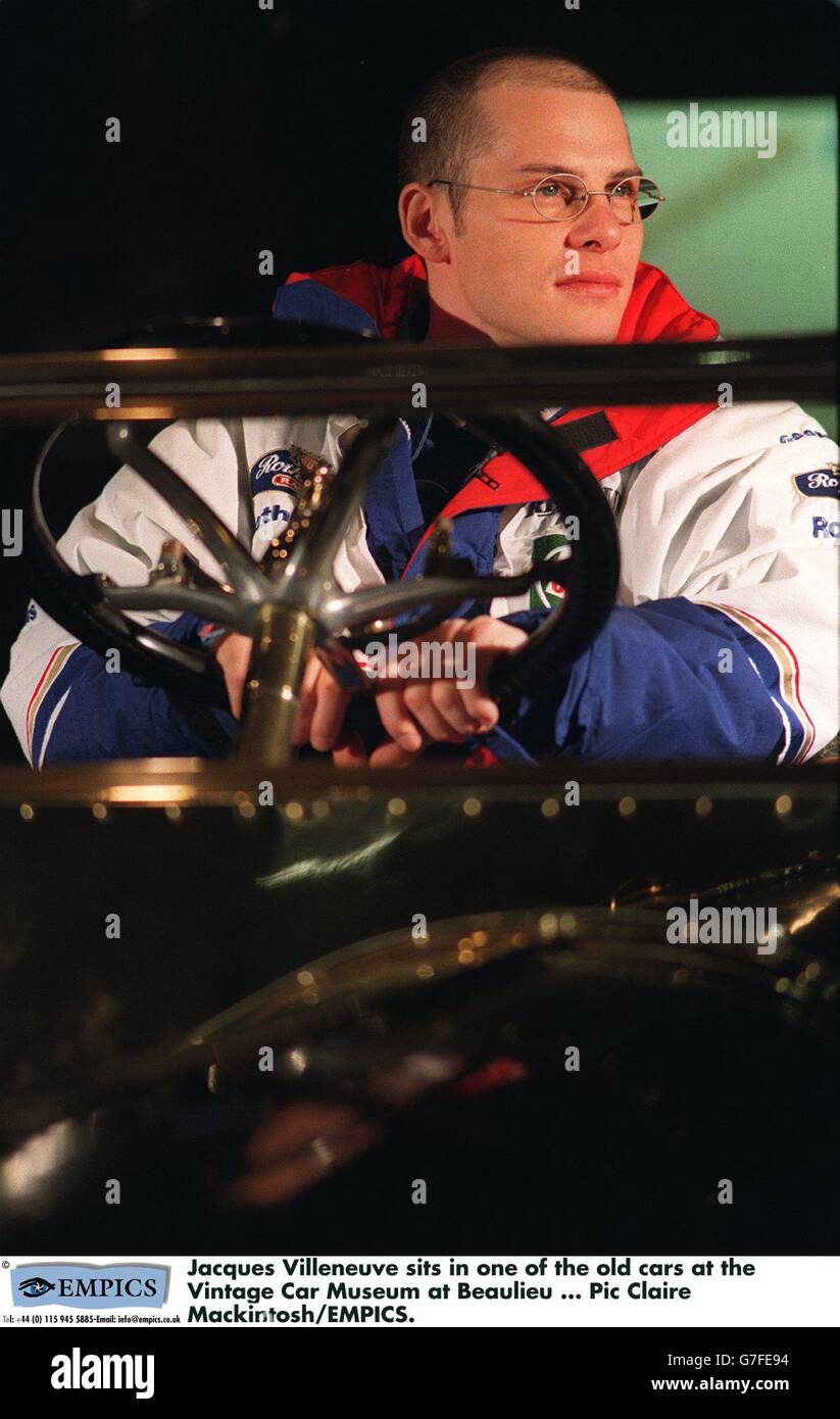 Old vintage motor hi-res stock photography and images - Alamy