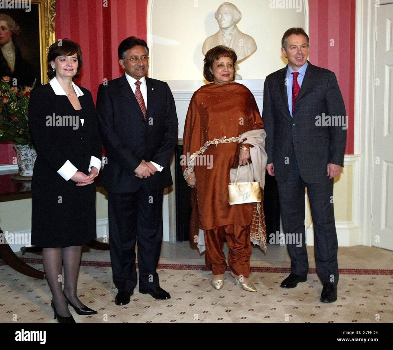 Begum sehba musharraf hi-res stock photography and images - Alamy