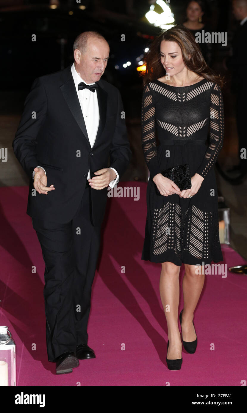 Kate attends addiction charity gala Stock Photo - Alamy