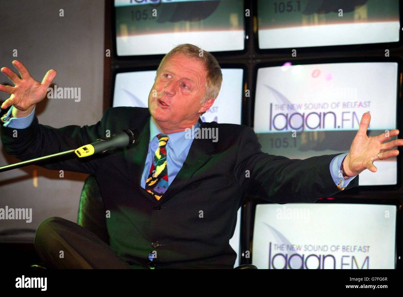 Radio chris tarrant hi-res stock photography and images - Alamy