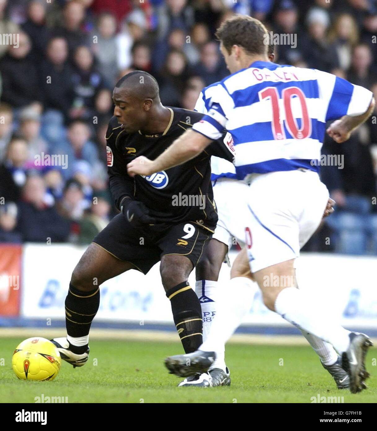Football action nathan ellington hi-res stock photography and images ...