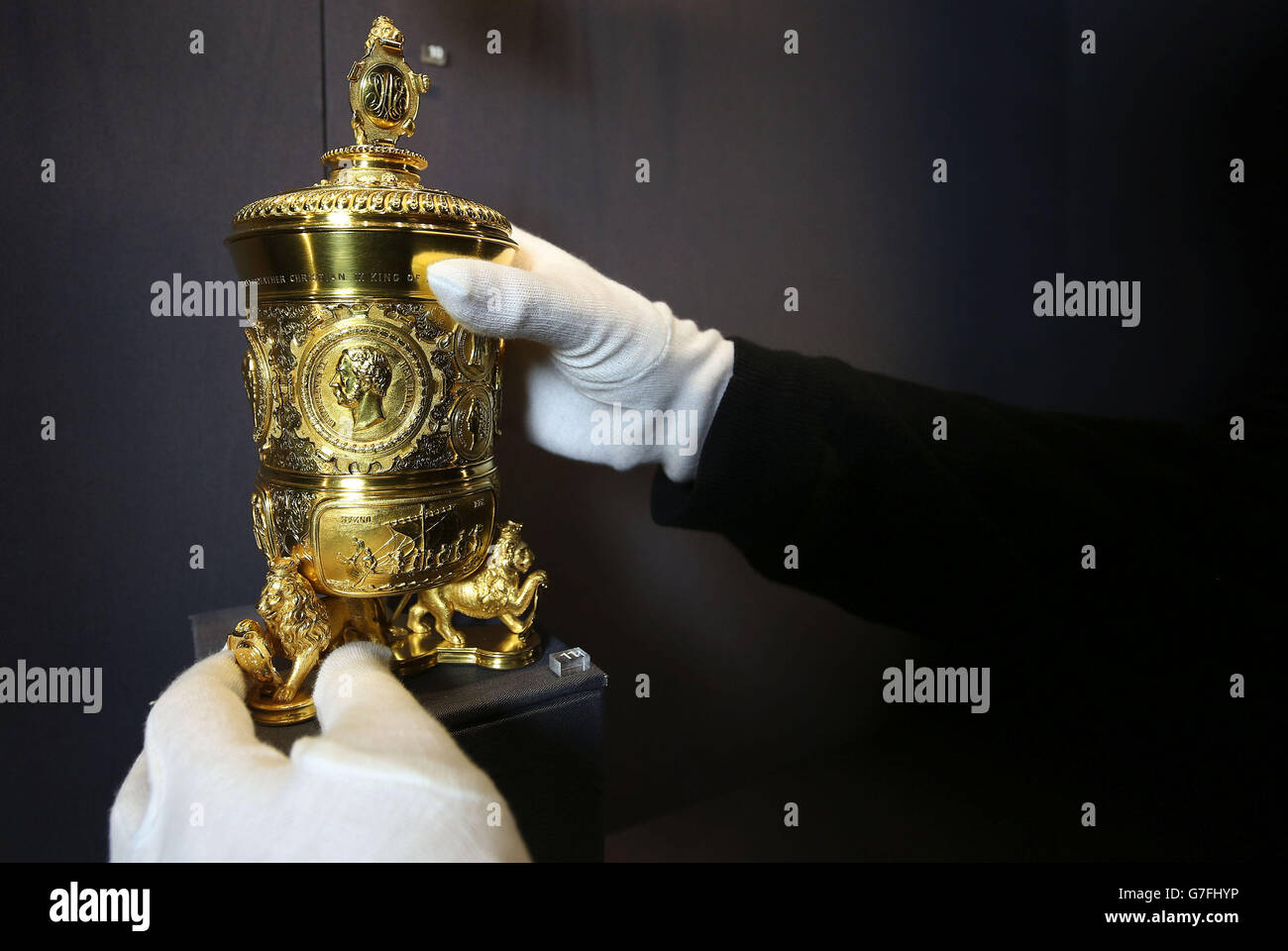 The Gold exhibition at The Queen's Gallery Stock Photo - Alamy