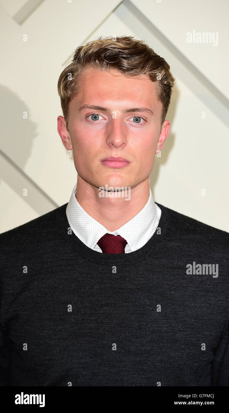 Burberry festive launch london hi-res stock photography and images - Alamy