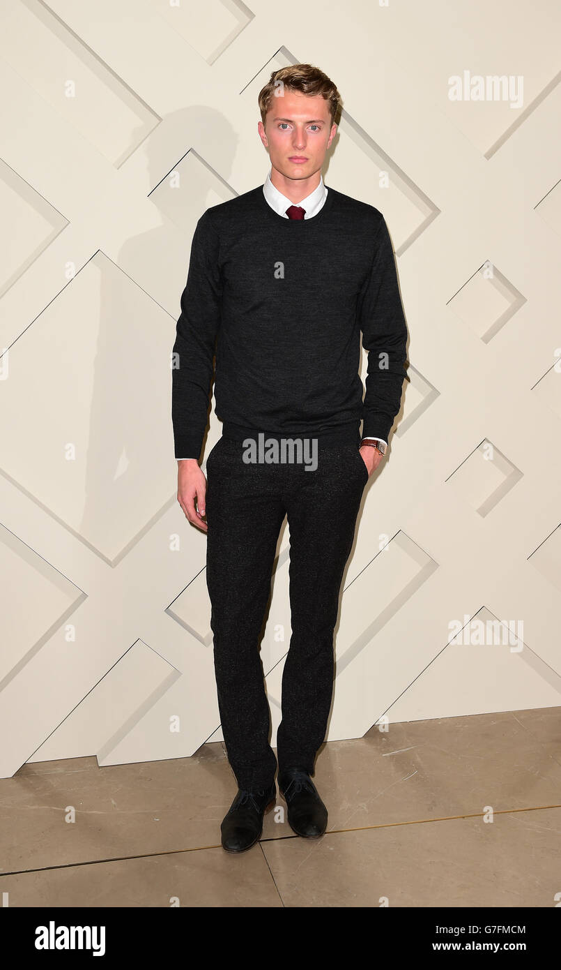 Burberry festive launch london hi-res stock photography and images - Alamy