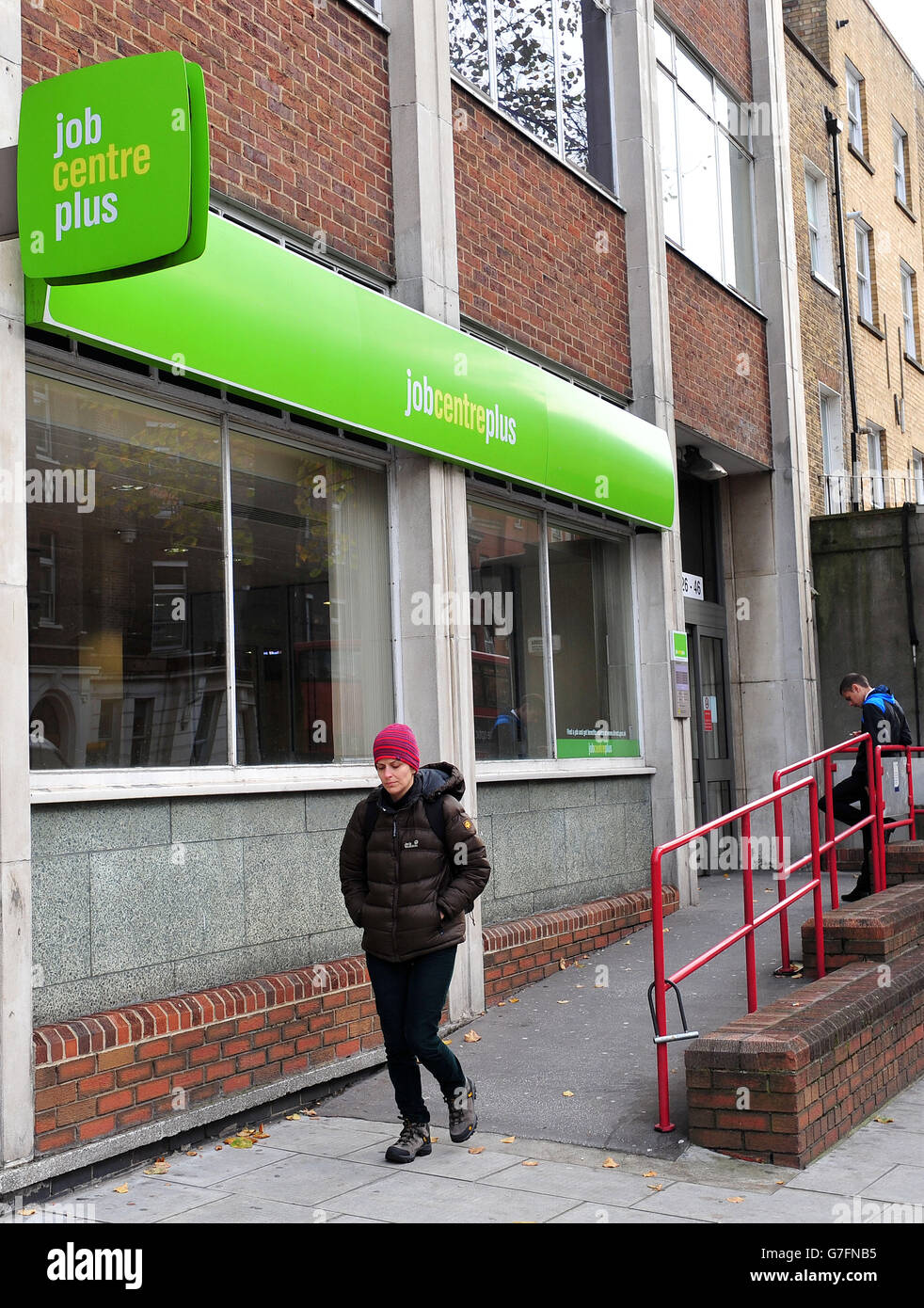 A view jobcentre plus office in lisson grove hi-res stock photography ...