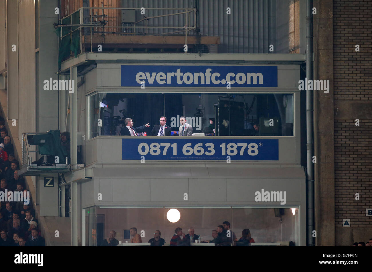 Commentary box soccer hi-res stock photography and images - Alamy