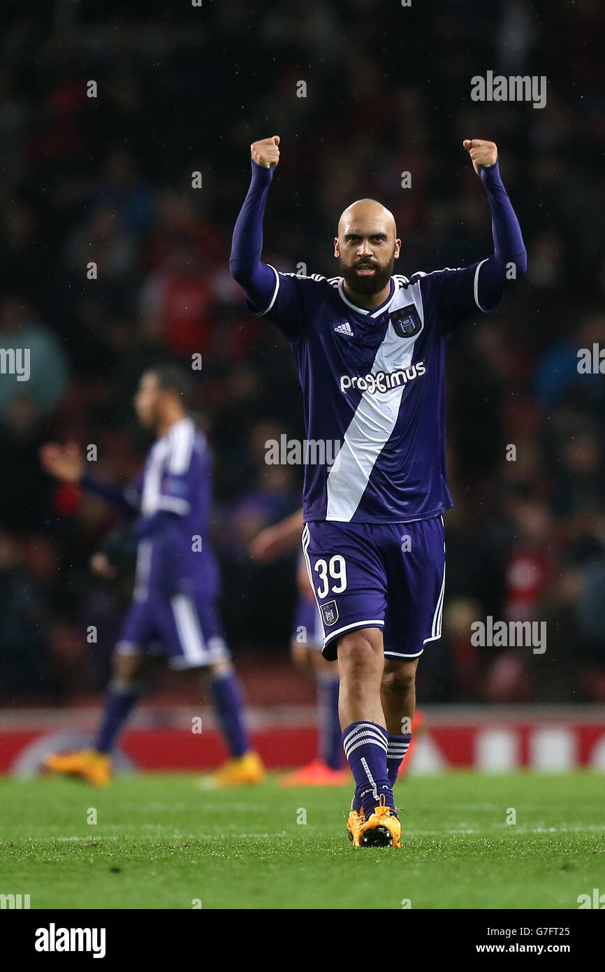 Arsenal v rsc anderlecht hi-res stock photography and images - Alamy