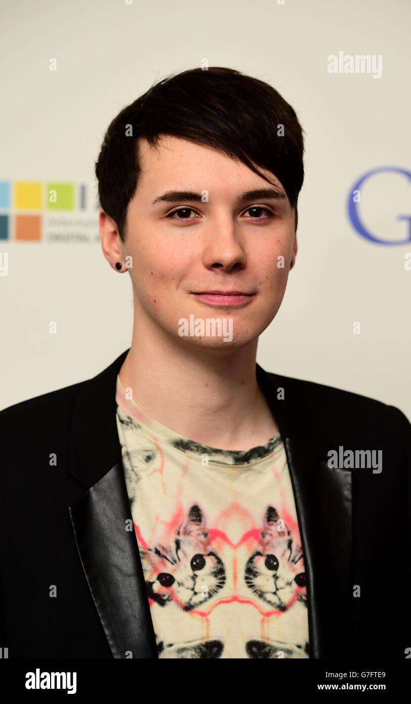 Lovie awards hi-res stock photography and images - Alamy