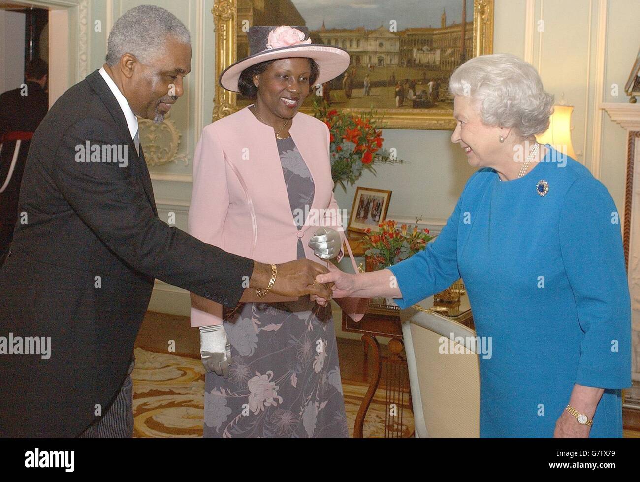 Queen Elizabeth II receives Dr Carl Roberts Stock Photo - Alamy
