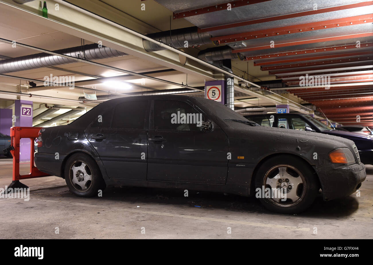 Broken down hi-res stock photography and images - Alamy