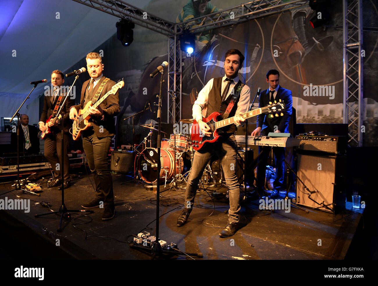 A band performing at the Final Flight Bar at Cheltenham Racecourse ...