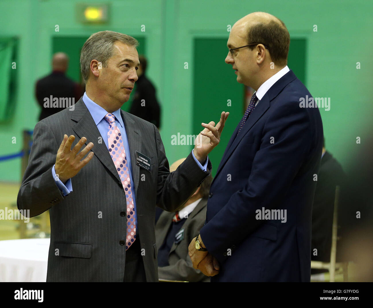 UKIP Leader Nigel Farage (left) with candidate Mark Reckless before ...